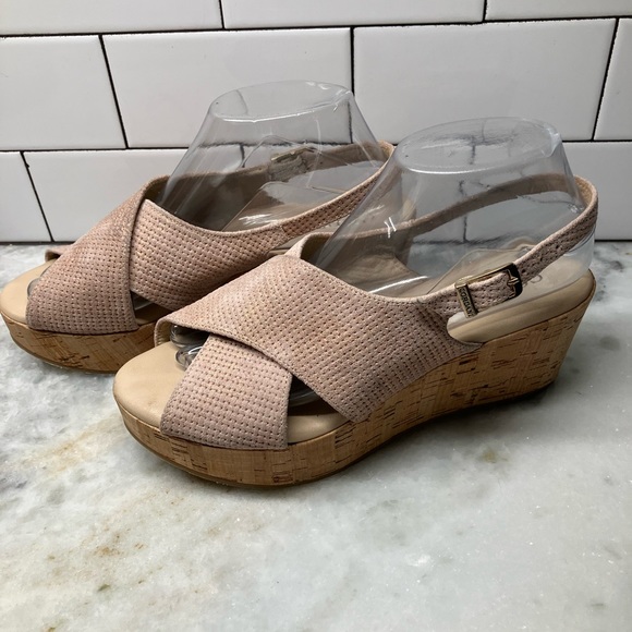 Cordani | Shoes | Cordani Italy Cork Wedge Irredesant Blush Sandals ...